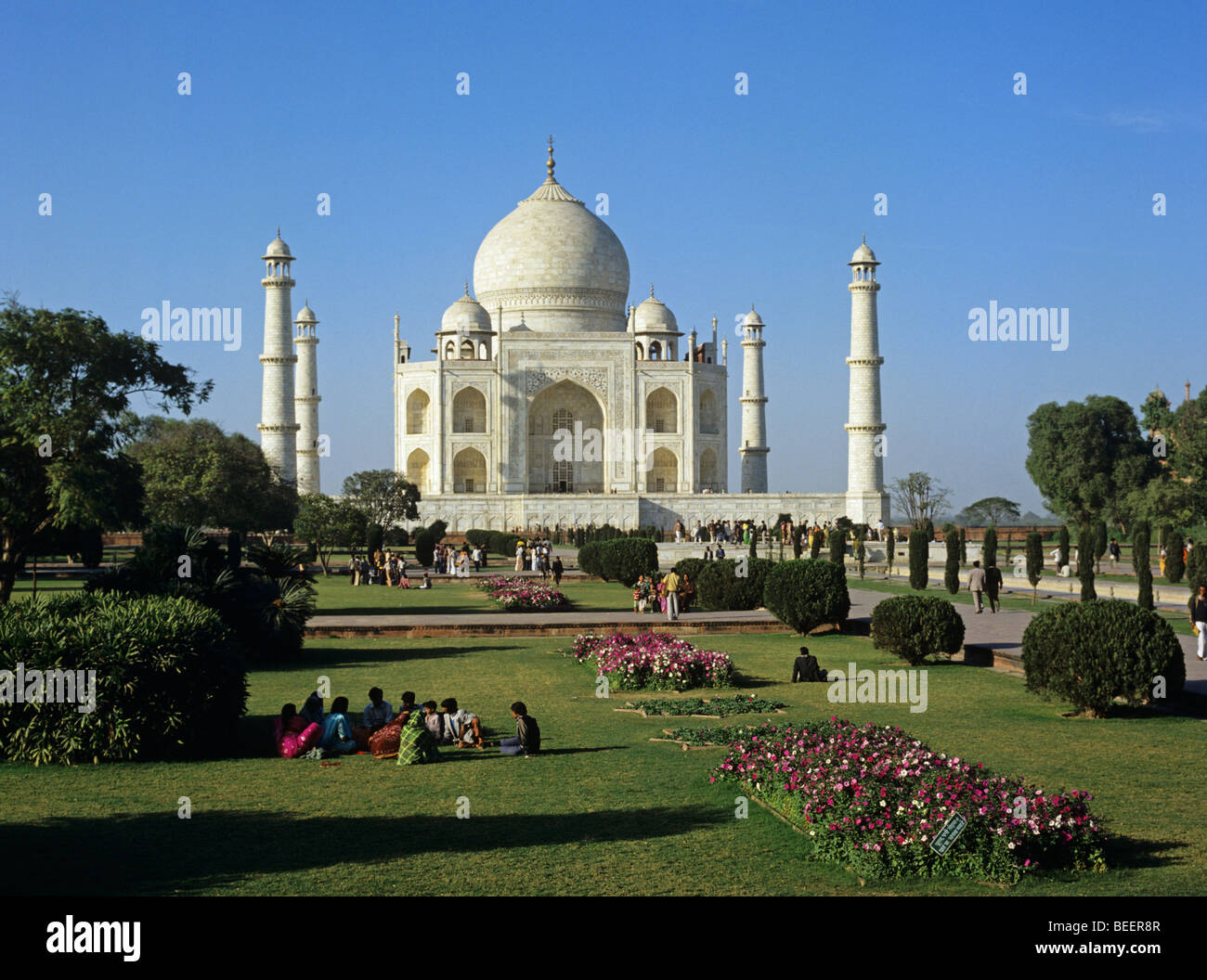 The incomparable Taj Mahal at Agra Stock Photo - Alamy