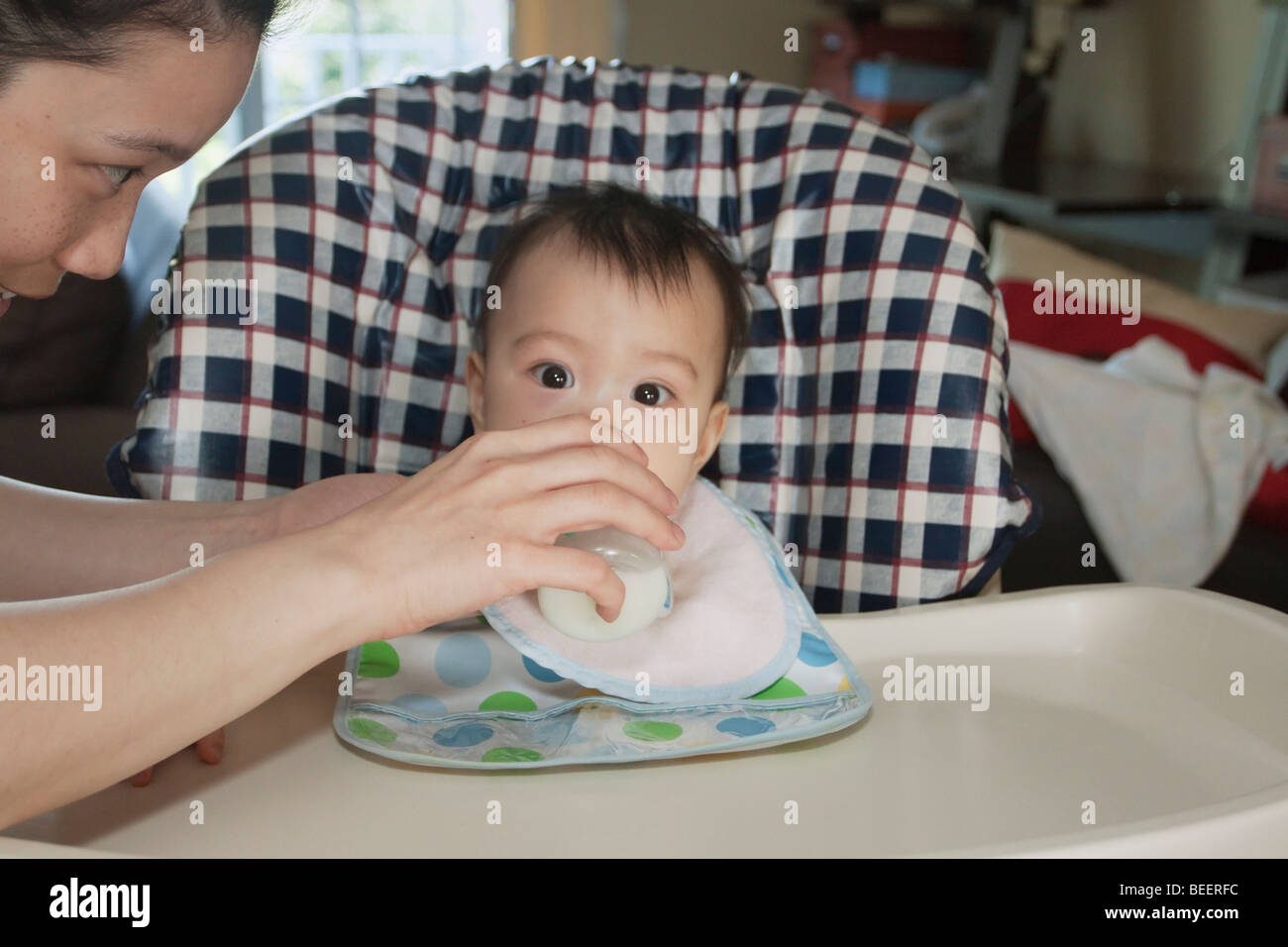 Chinese baby drinking milk hi-res stock photography and images - Alamy