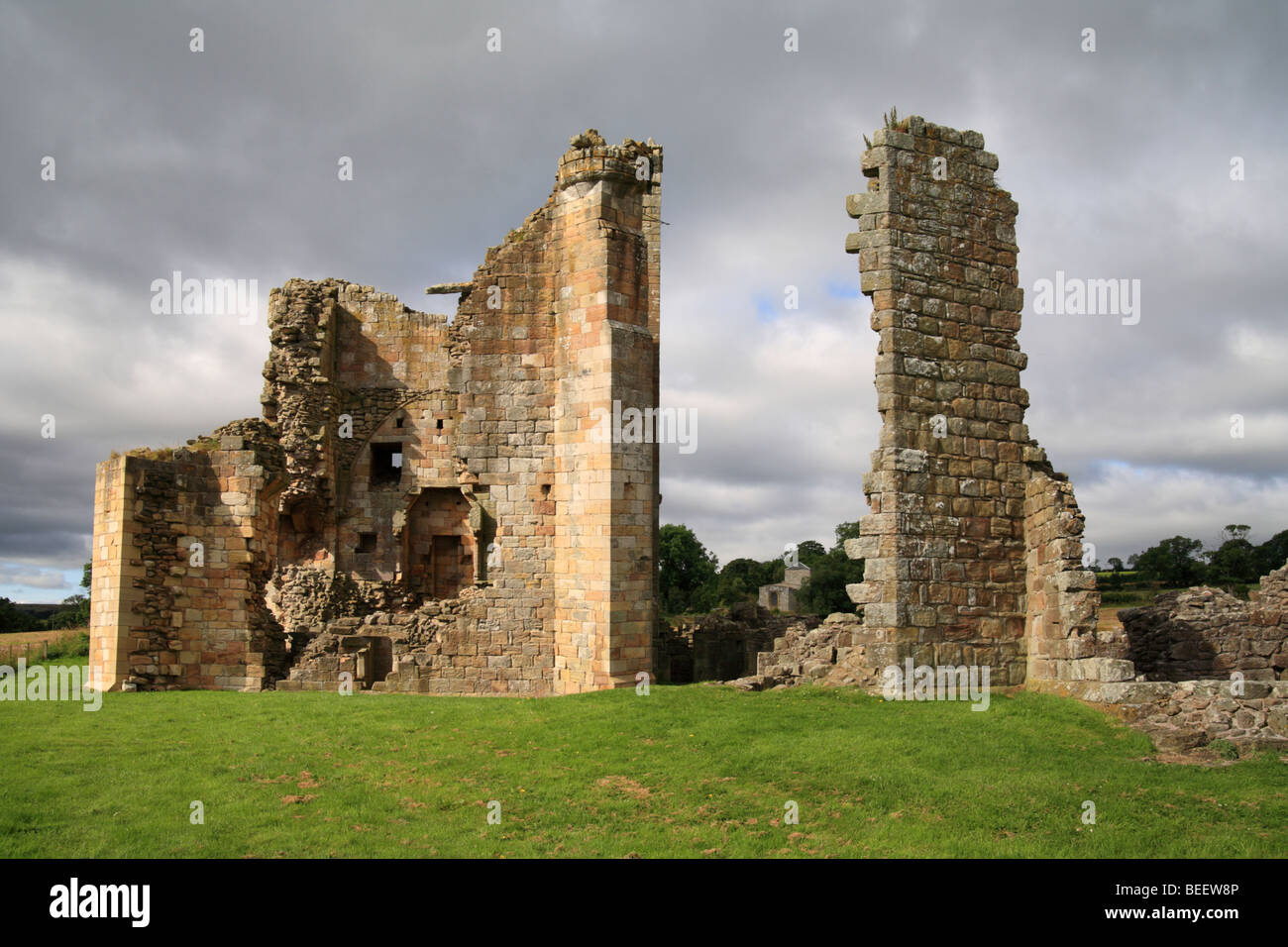 Edlingham Castle runis near Alnwick, Northumberland Stock Photo - Alamy