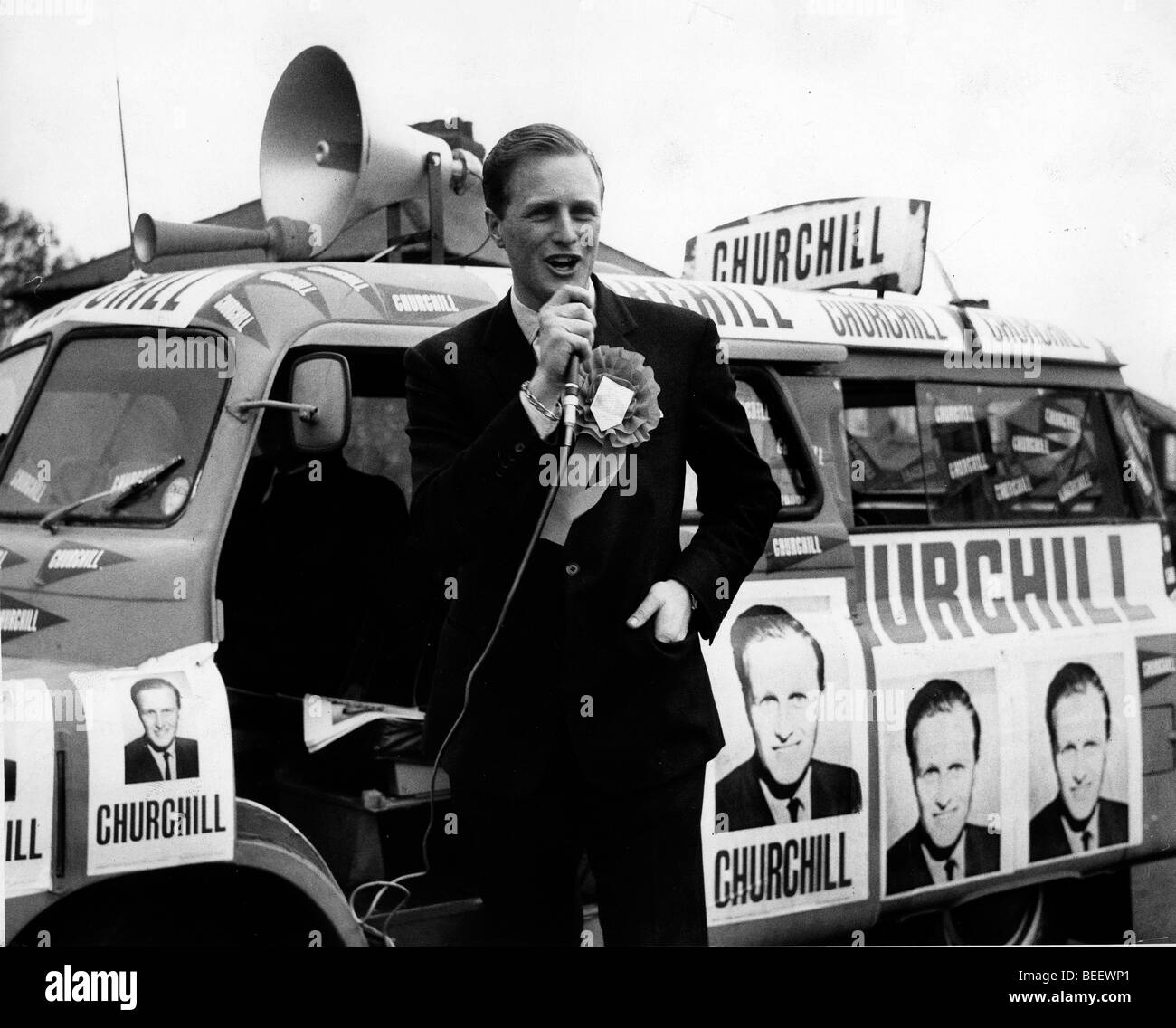 Giving campaign Black and White Stock Photos & Images - Alamy