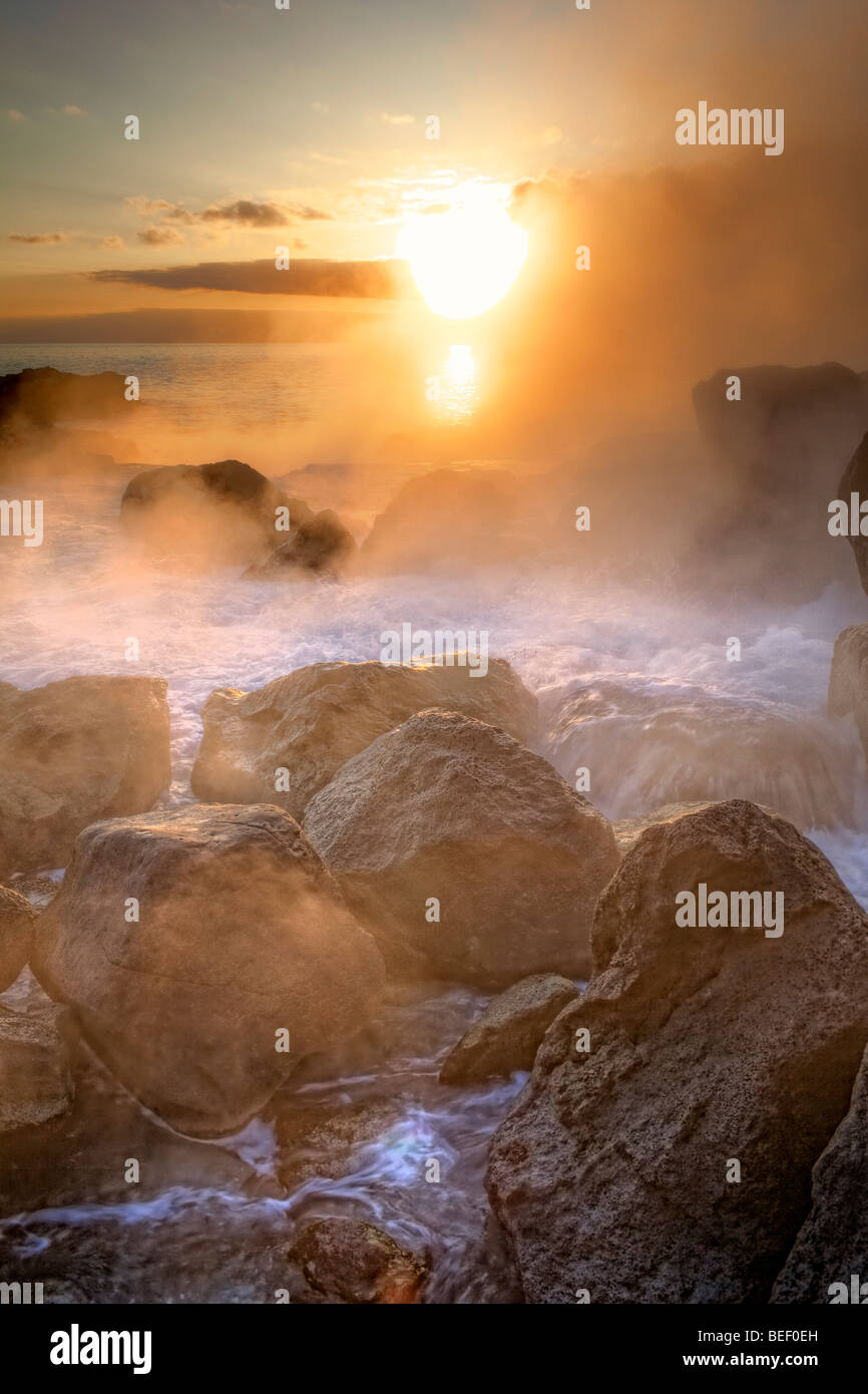 Coast sunset hi-res stock photography and images - Alamy