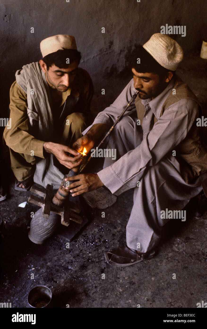 Opium pakistan hi-res stock photography and images - Alamy