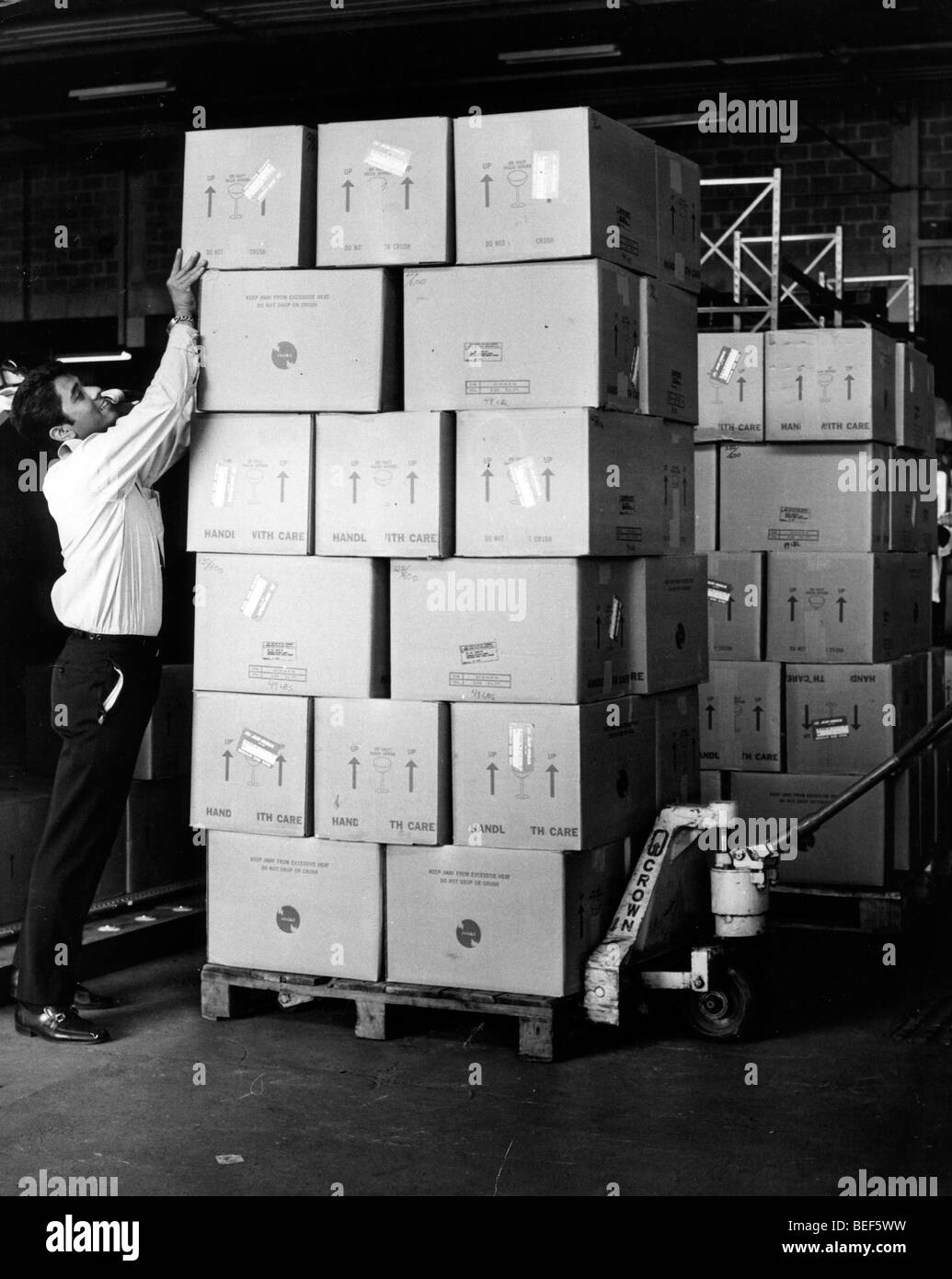 Boxes vertical Black and White Stock Photos & Images - Alamy