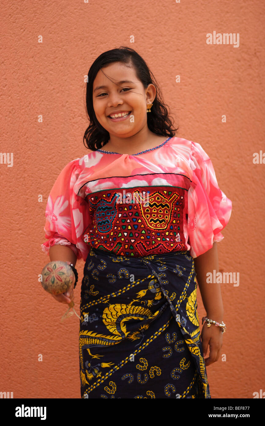 Teen girl traditional spanish costume hi-res stock photography and ...