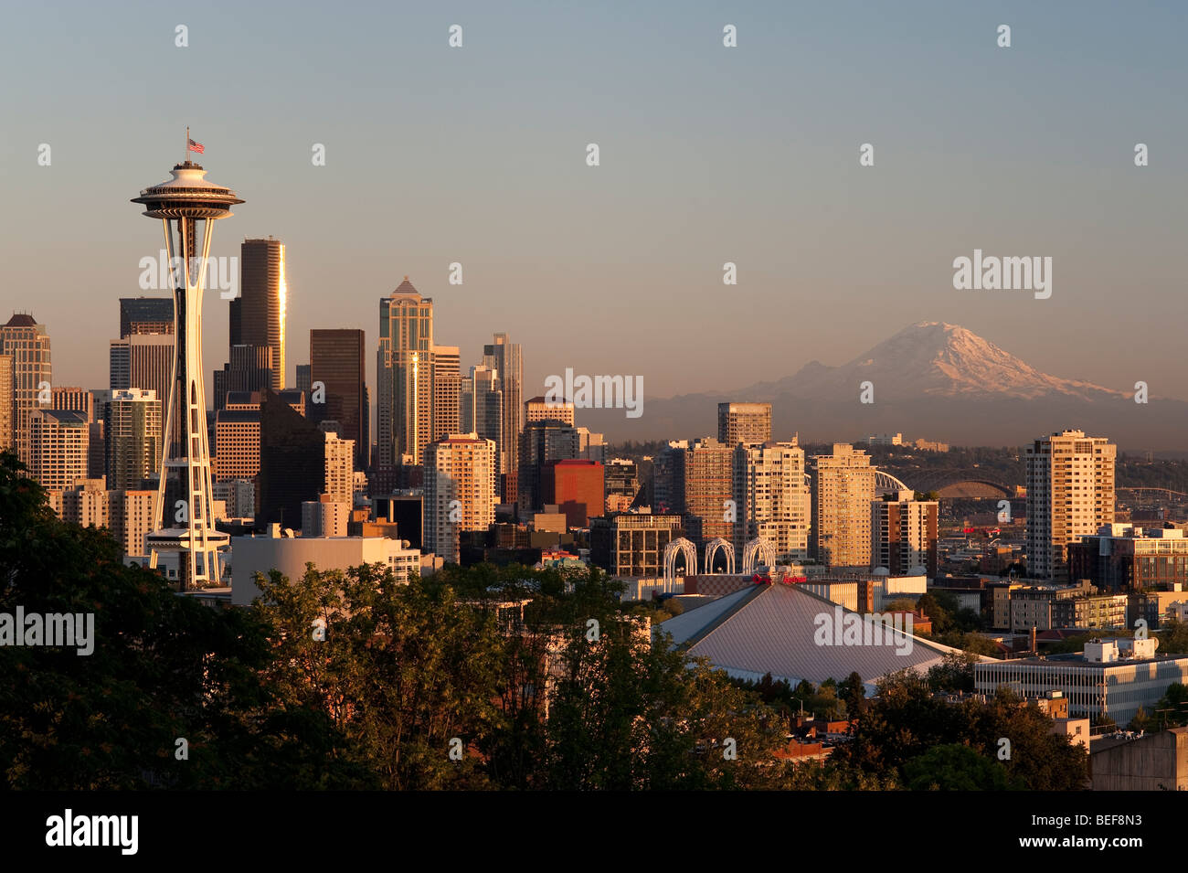Seattle downtown with Mount Rainier and Elliott Bay Stock Photo - Alamy