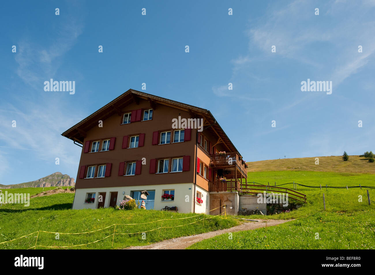 Traditional wooden houses switzerland hi-res stock photography and ...