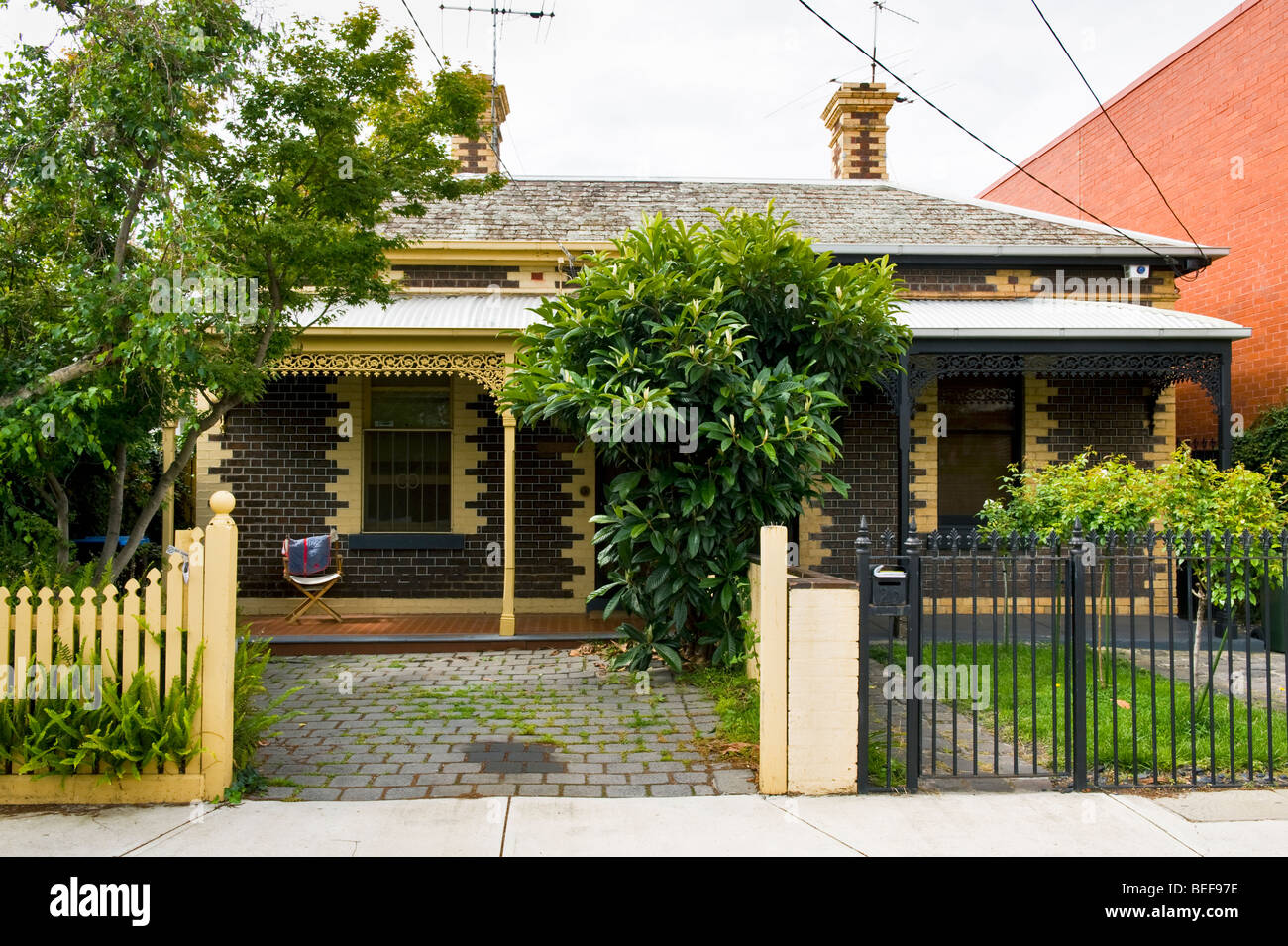 Front of traditional colonial style townhouse property in South Yarra ...