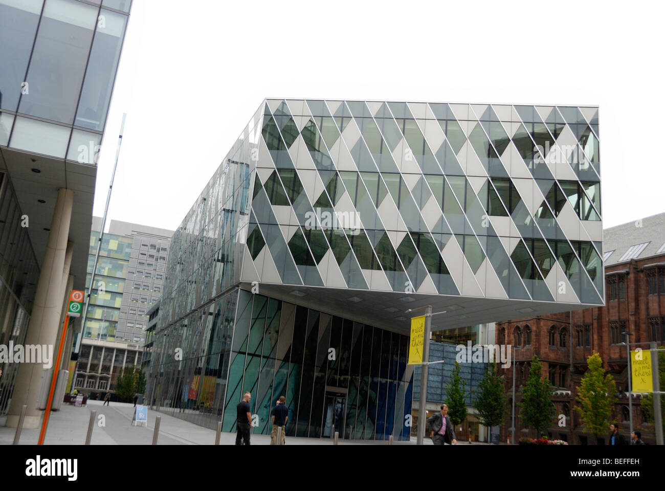 Unusual modern building in the Spinningfields district of Manchester ...