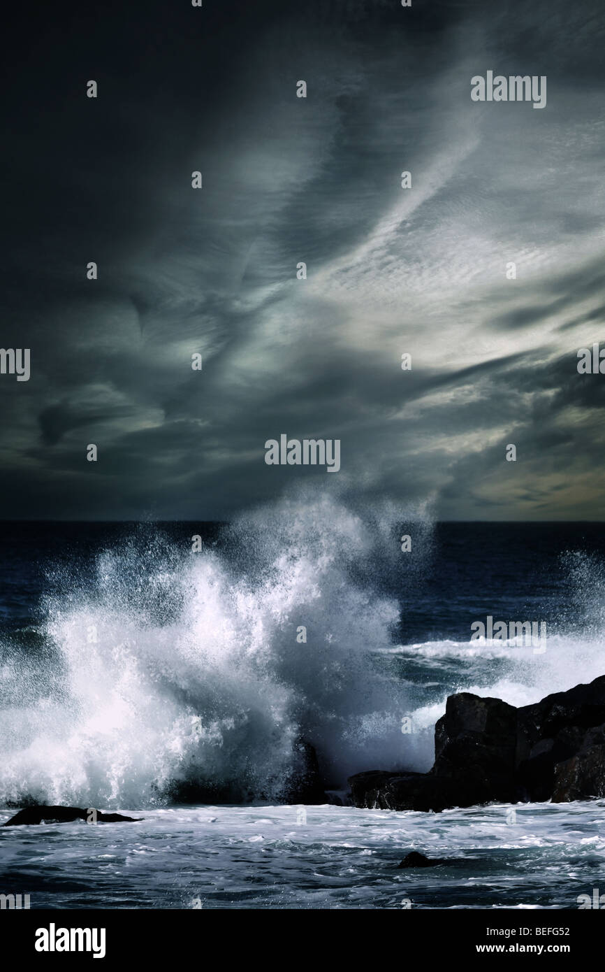 Stormy sea waves hi-res stock photography and images - Alamy