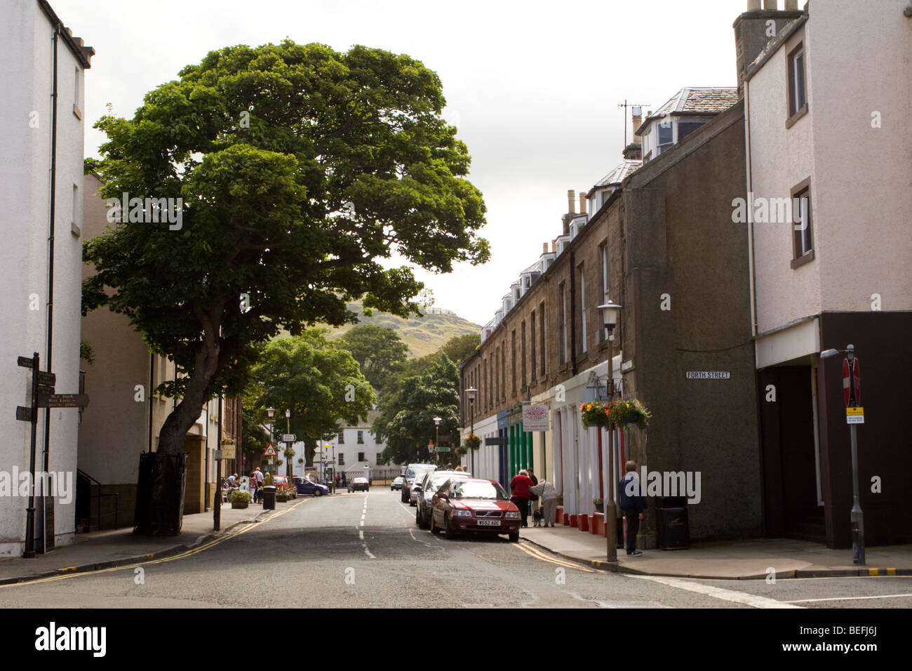 North Berwick town centre Stock Photo - Alamy