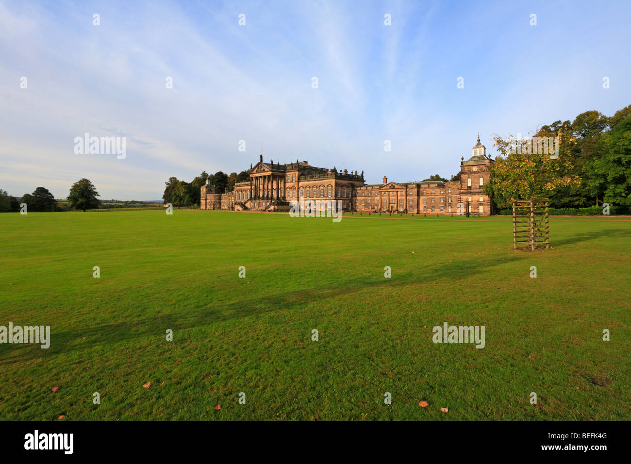 Wentworth woodhouse house hi-res stock photography and images - Alamy