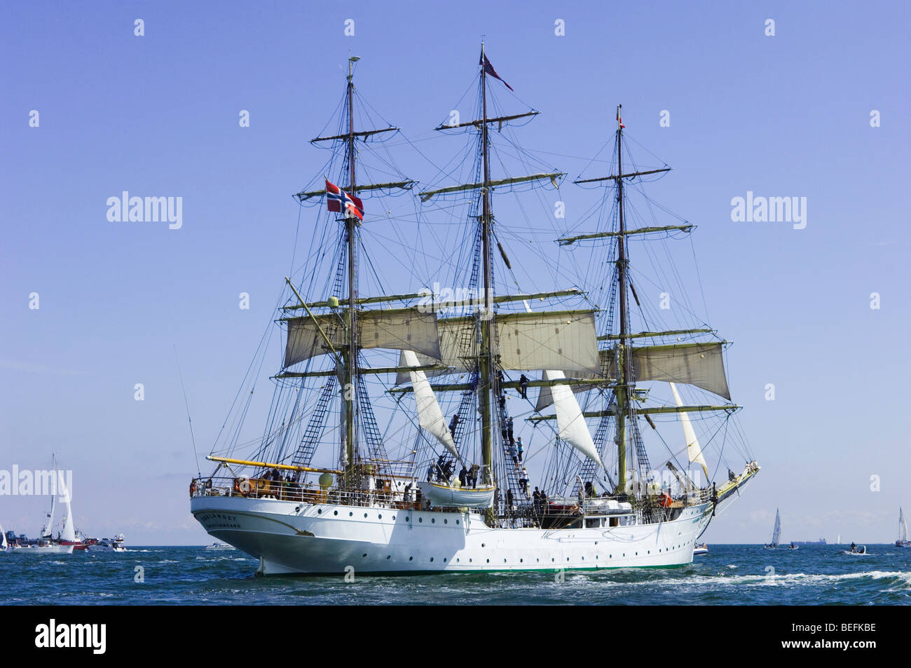 Full Rigged Ship