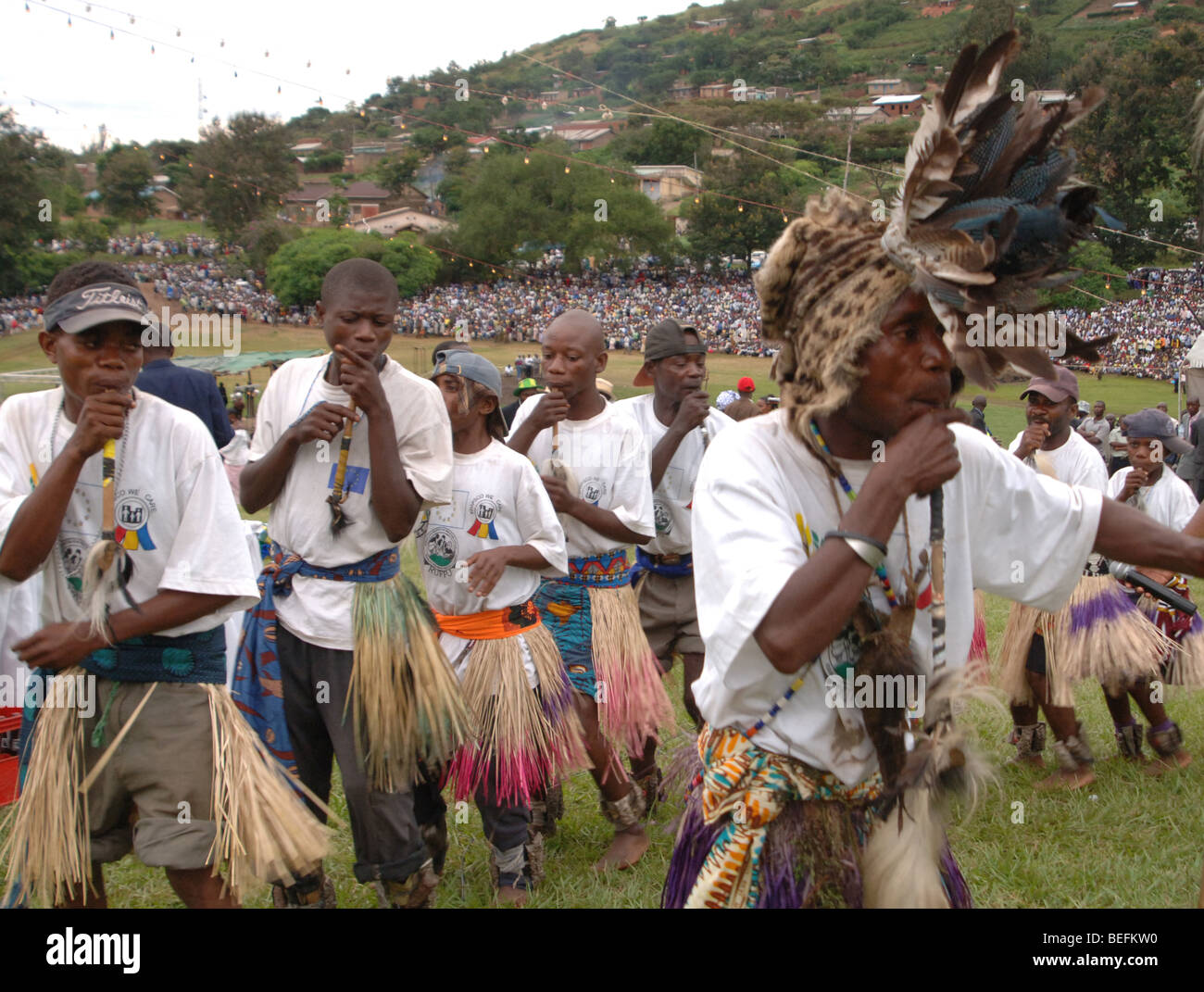 Celebration of wedding of Bakonzo king mumbere charles Omusinga to ...