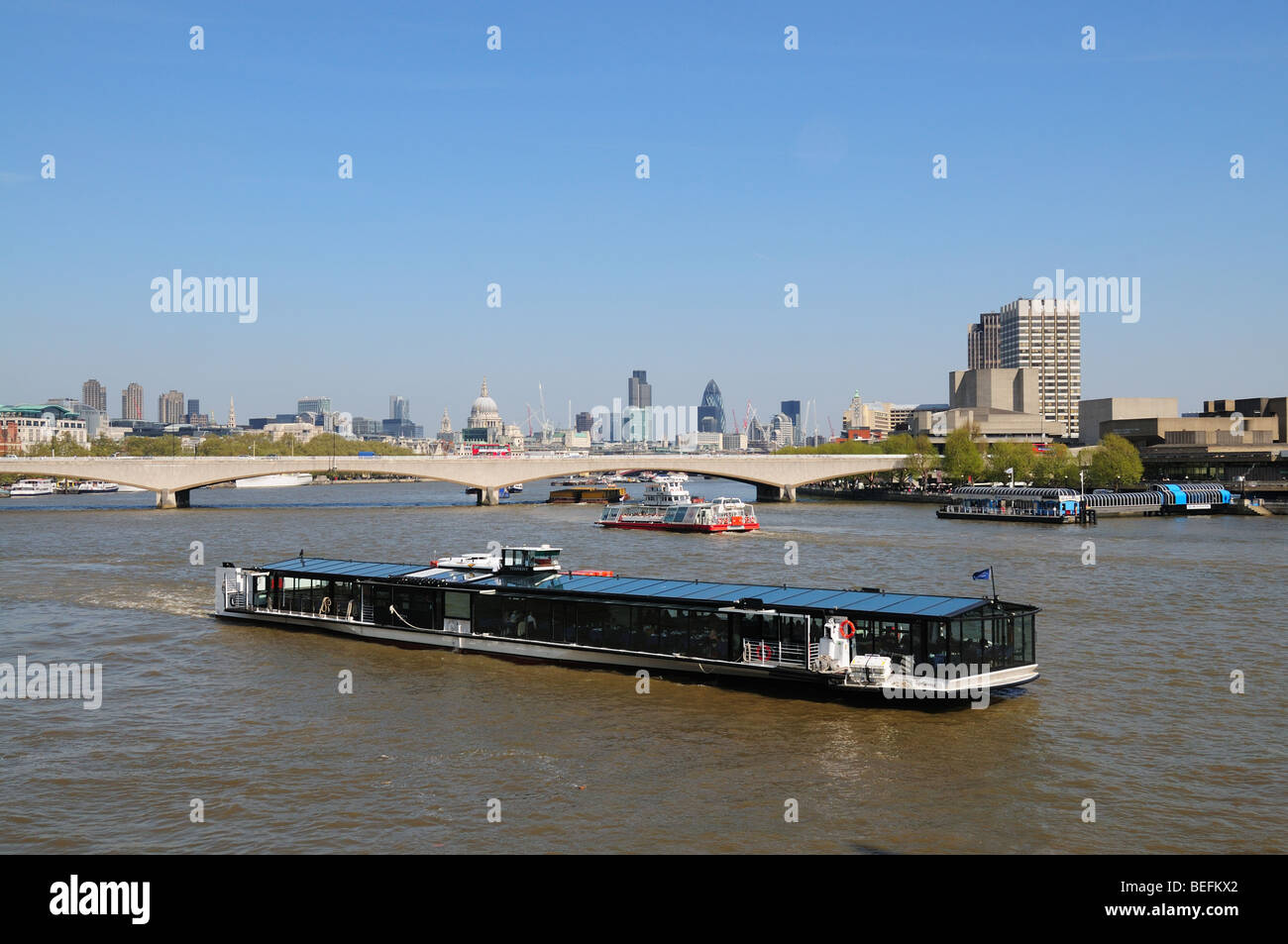 Thames River Cruiser London Stock Photo - Alamy
