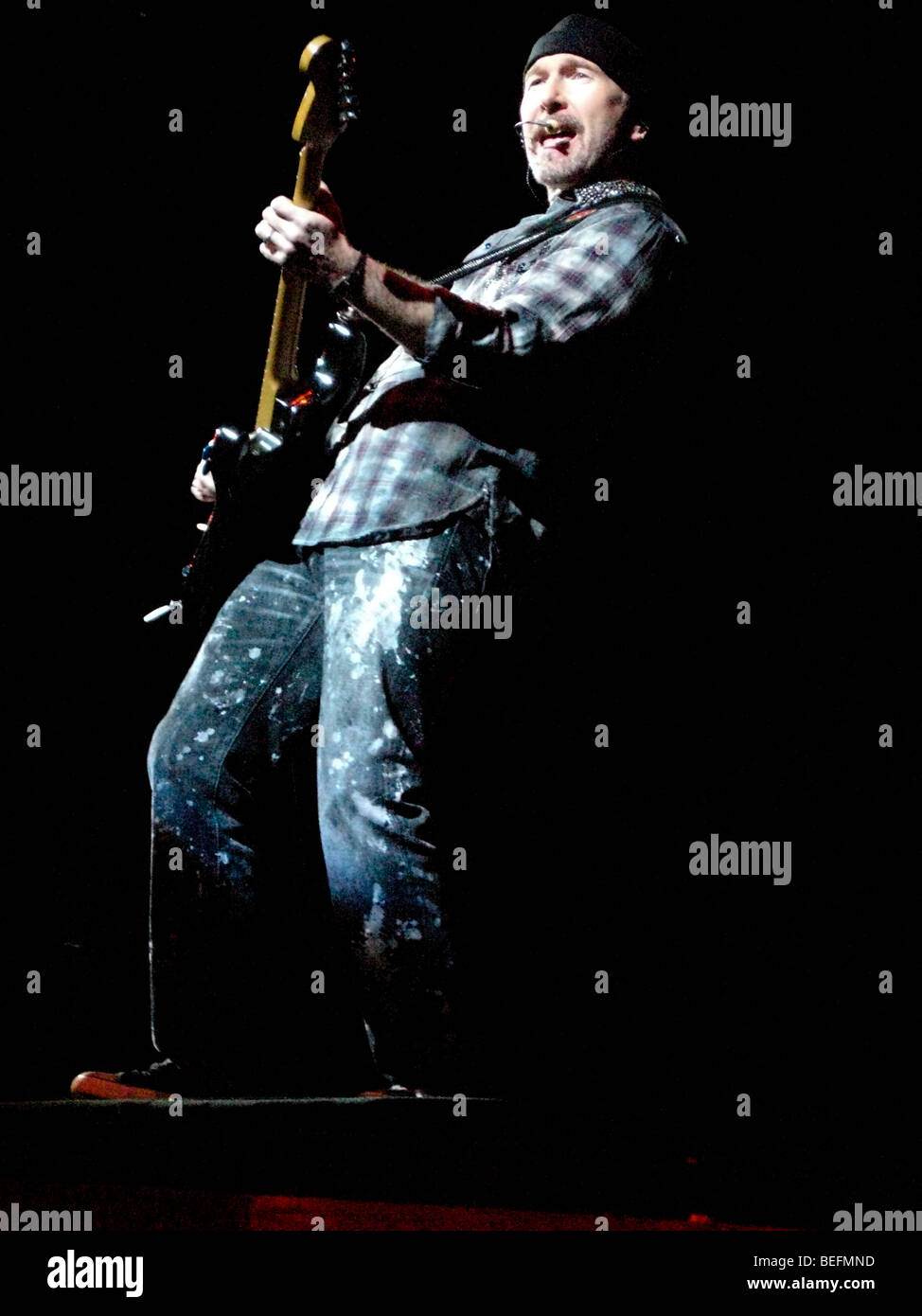 Fedex field concert hi-res stock photography and images - Alamy