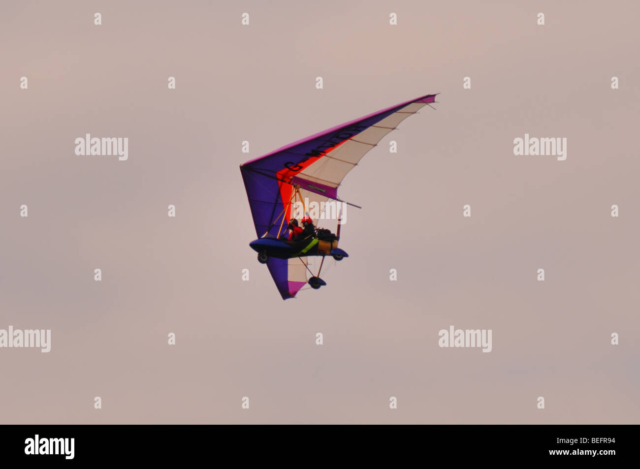 Microlight flying lesson Cambridgeshire Stock Photo - Alamy
