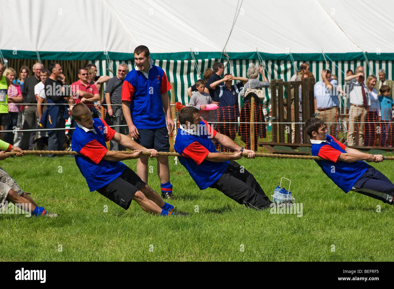 Team of men competing in the tug of war competition at Gargrave Show in ...