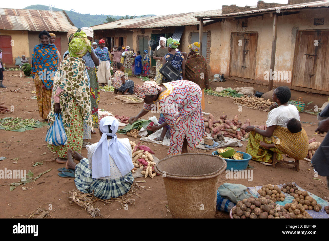 Bakonzo women selling food in market town, Rwenzori Mountains, West ...