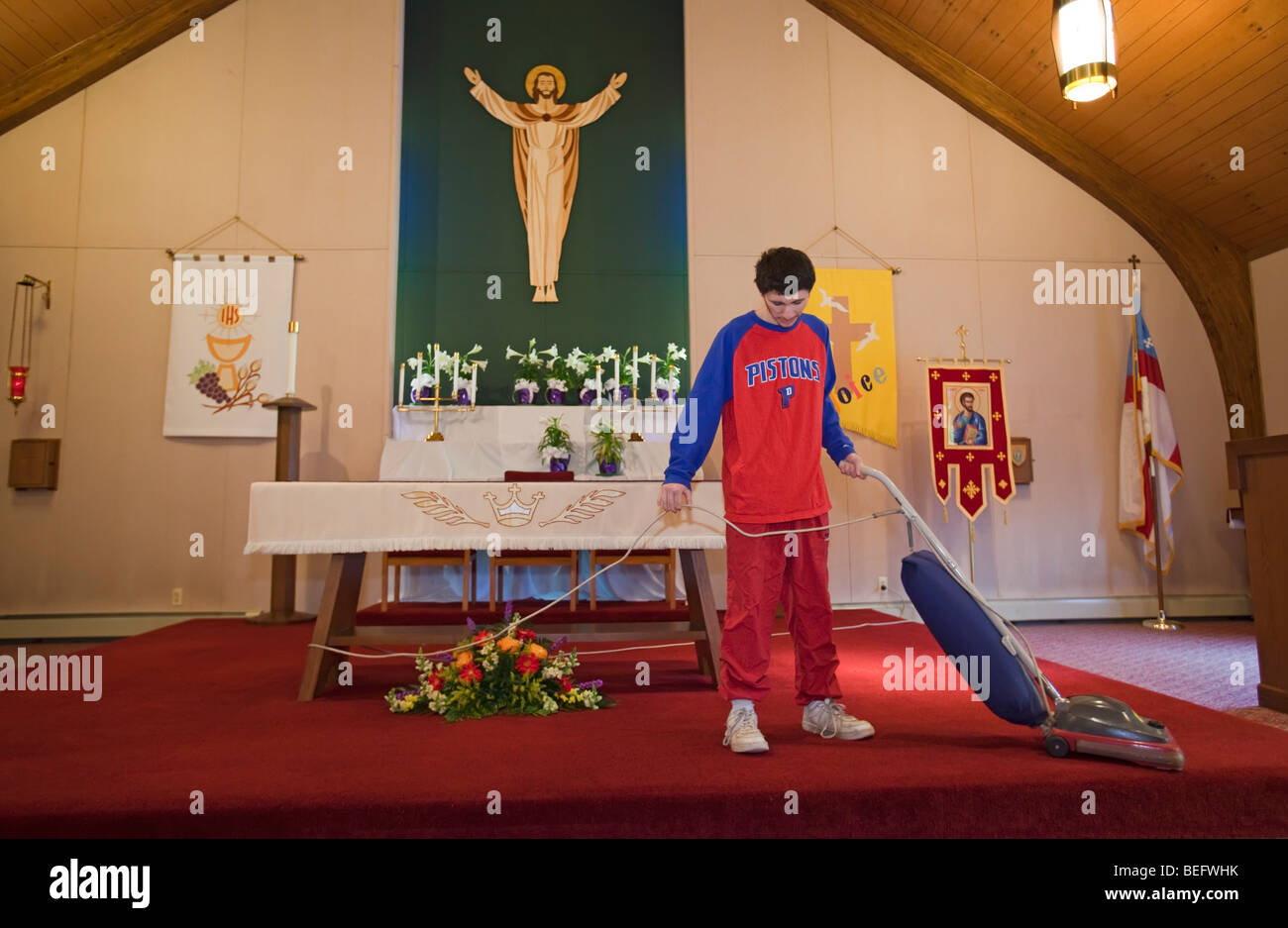 Cleaning church hi-res stock photography and images - Alamy