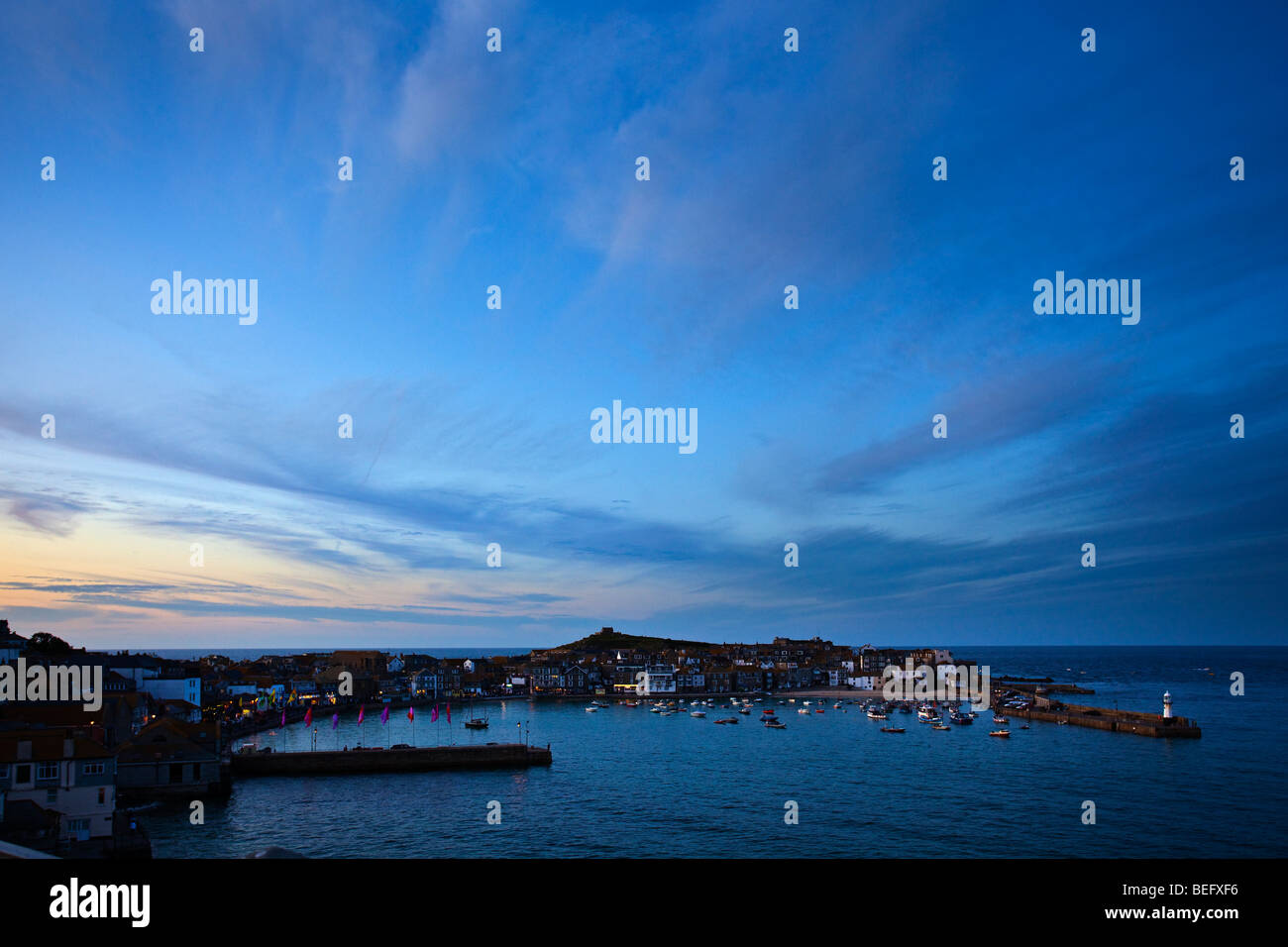 St ives cornwall sunset hi-res stock photography and images - Alamy