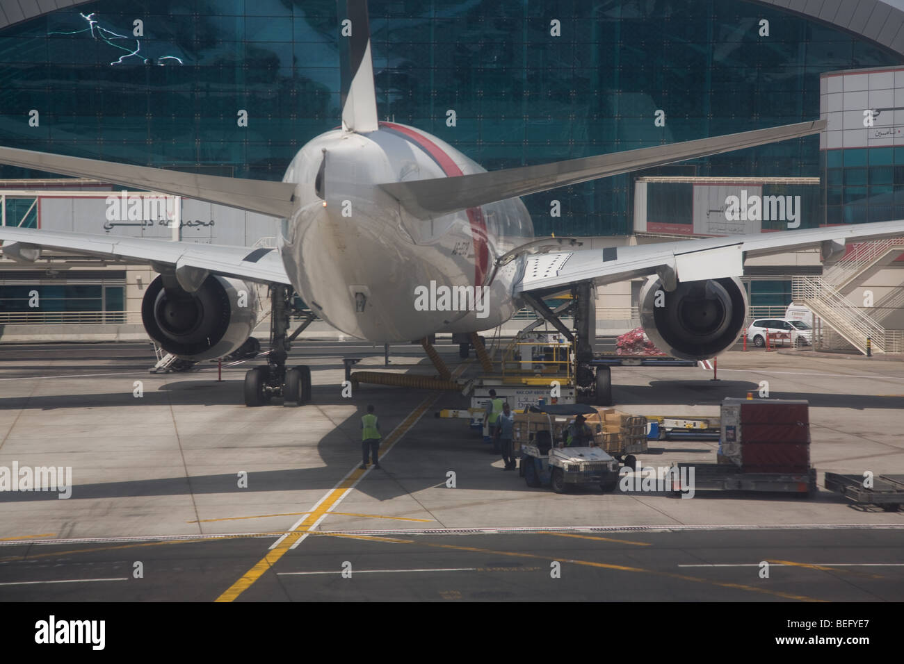 Emirates Airline Plane at Dubai Airport Uae Stock Photo - Alamy