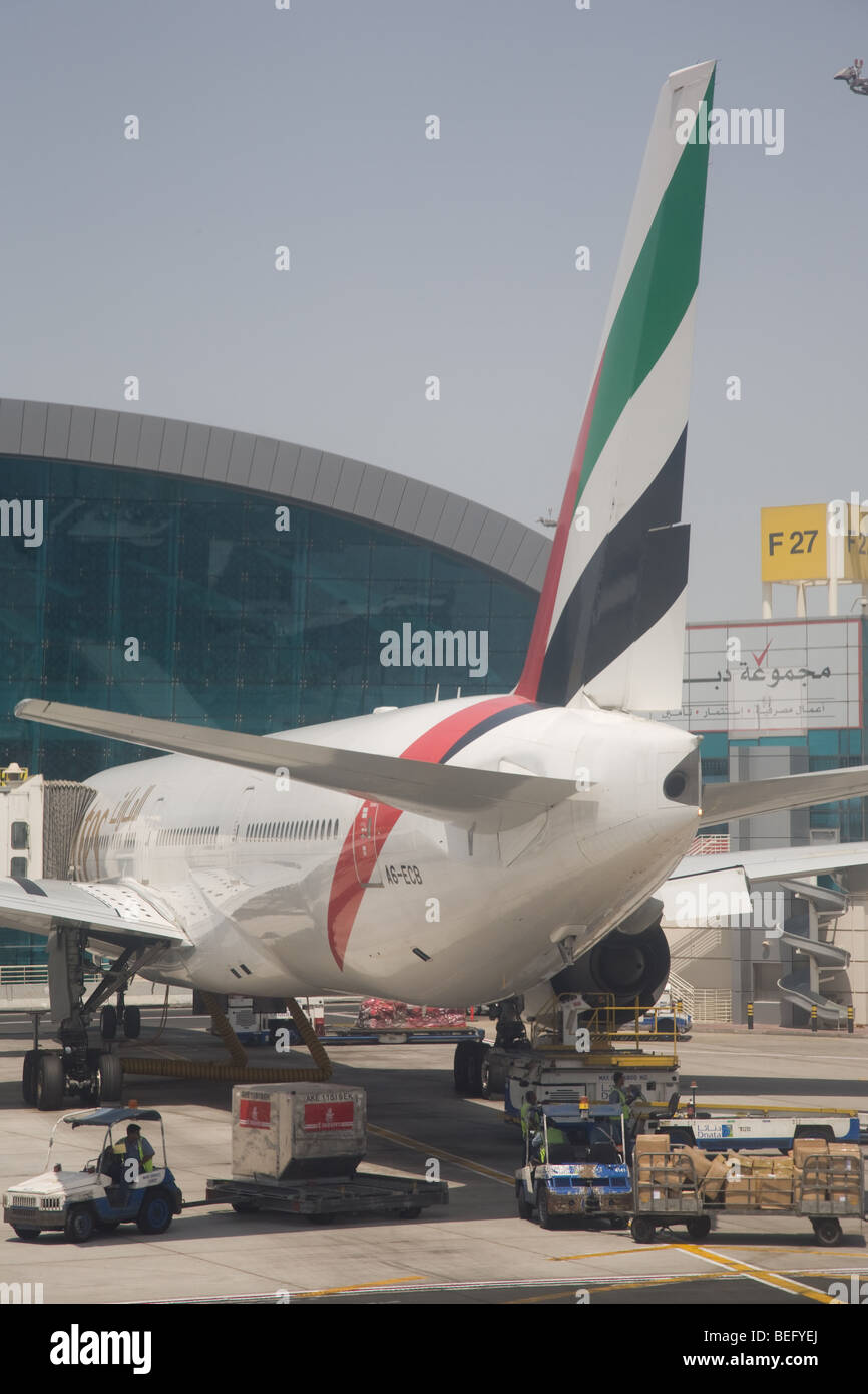 Emirates Airline Plane at Dubai Airport Uae Stock Photo - Alamy