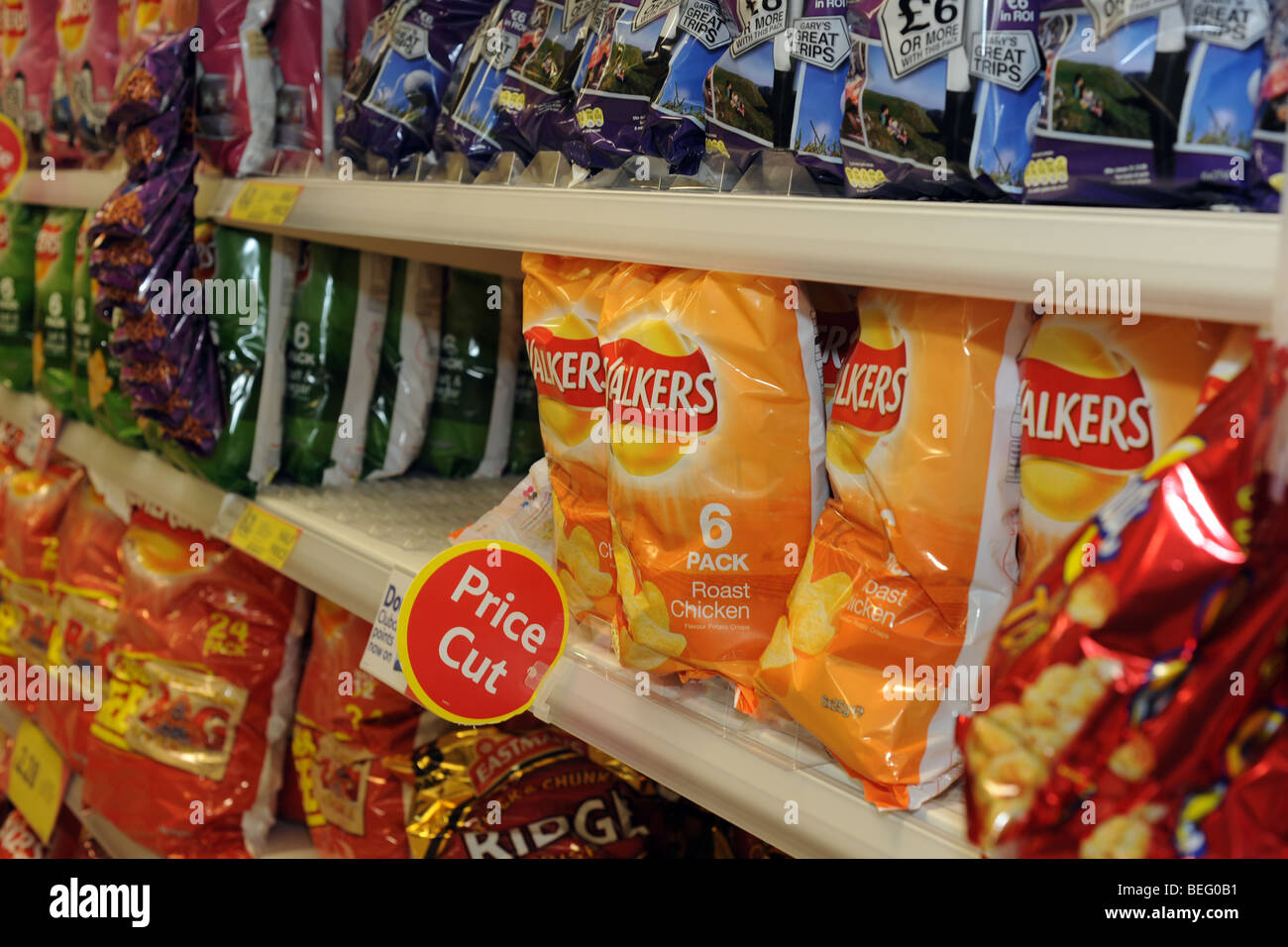 Crisps supermarket uk hi-res stock photography and images - Alamy