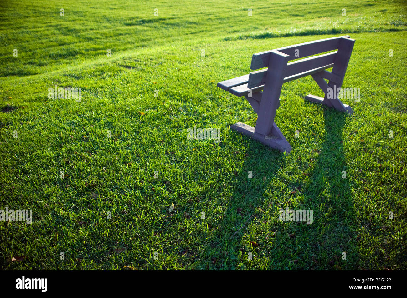 Turf bench hi-res stock photography and images - Alamy
