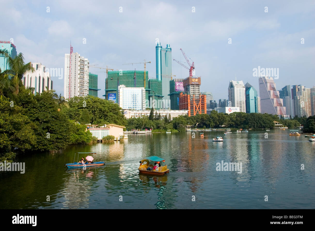 Lychee park hi-res stock photography and images - Alamy