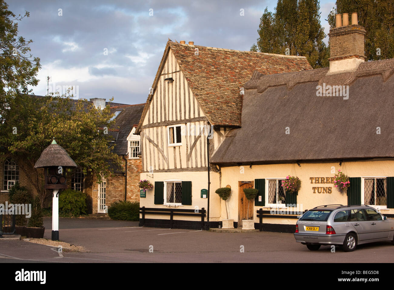 England, Cambridgeshire, Fen Drayton, Three Tuns half timbered C15th ...