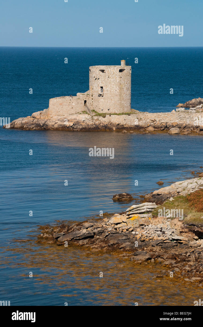 Cromwell’s Castle, Tresco, Isles of Scilly Stock Photo - Alamy
