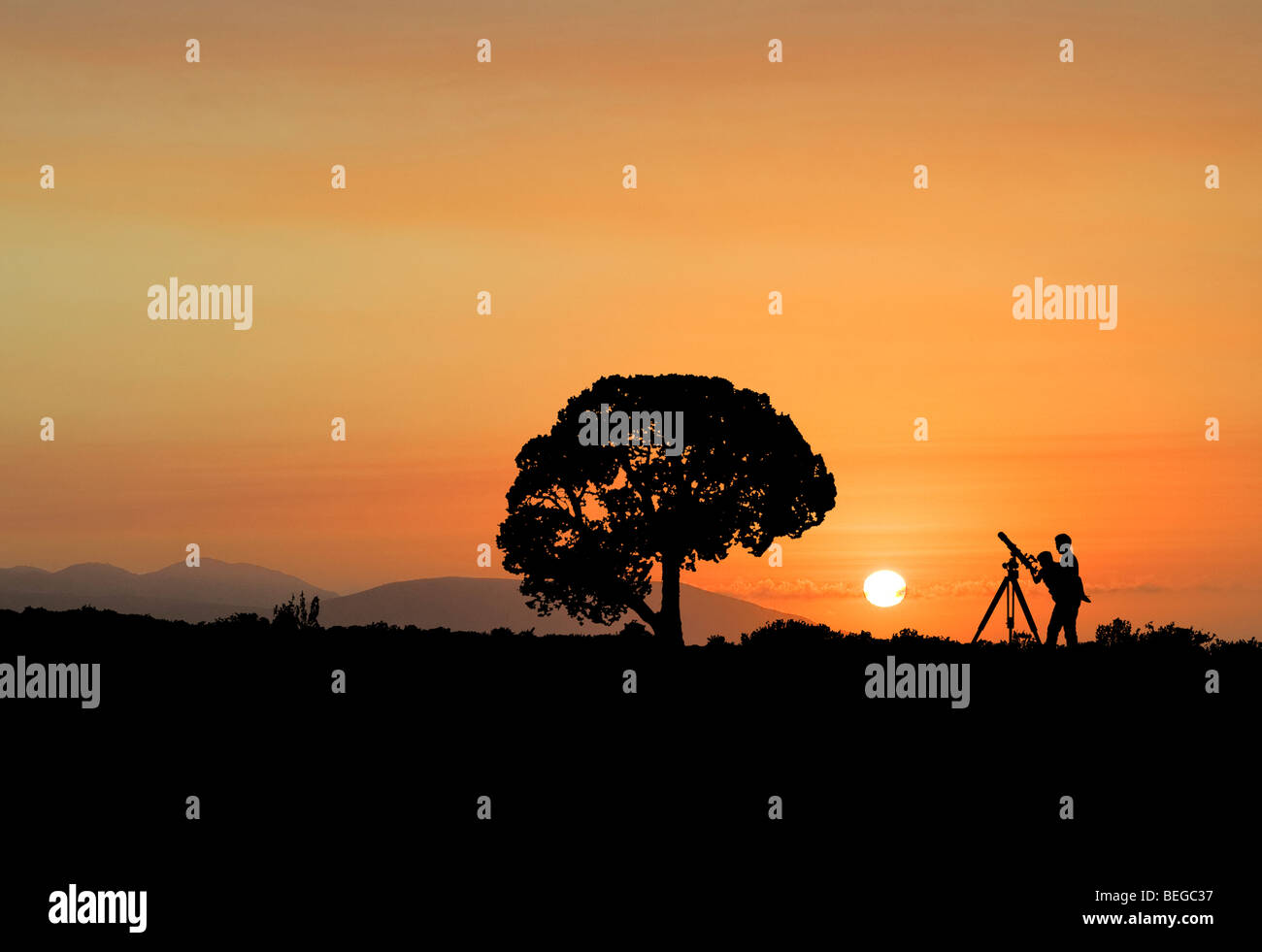 Child and star gazing hi-res stock photography and images - Alamy