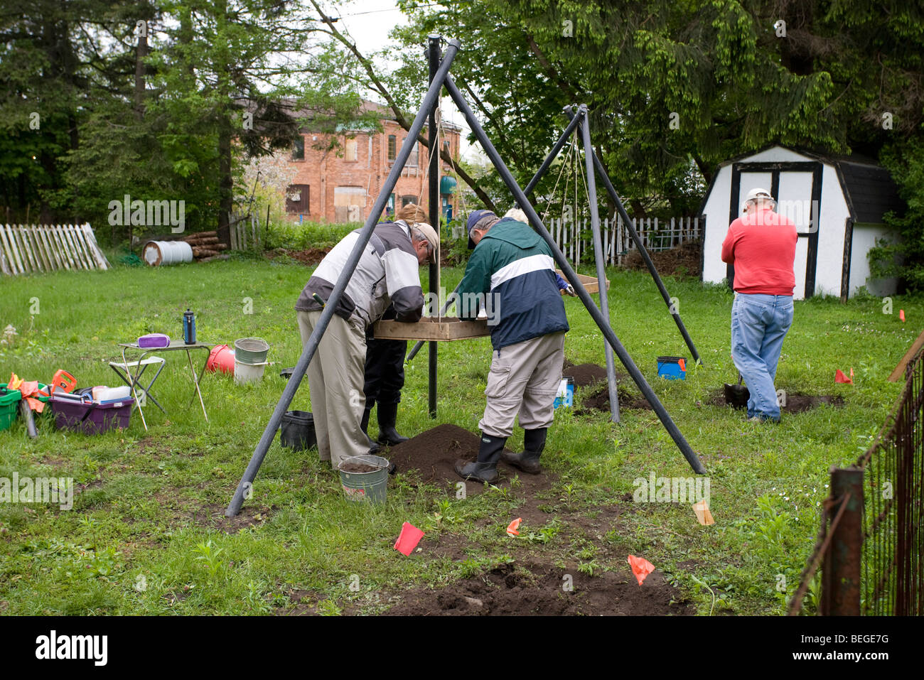 Archaeologist dig hi-res stock photography and images - Alamy