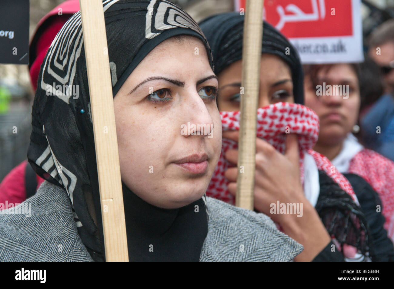 Muslim women at protest at Egyptian Embassy calling for Gaza border to ...