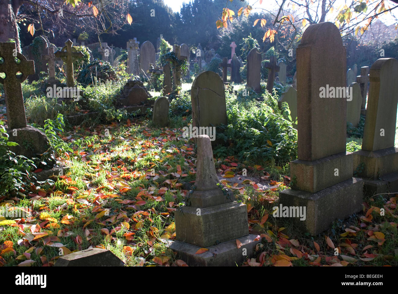 Cemetery in England Stock Photo - Alamy