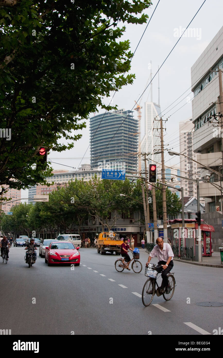 China shanghai street scenes in hi-res stock photography and images - Alamy