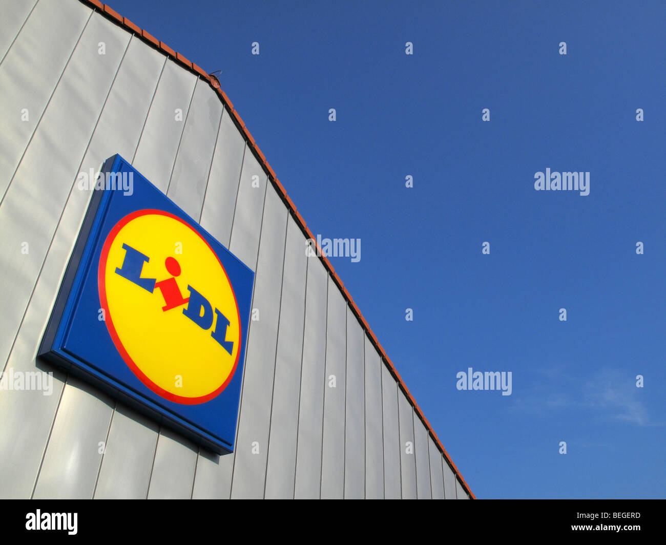 Shopping budget lidl hi-res stock photography and images - Alamy