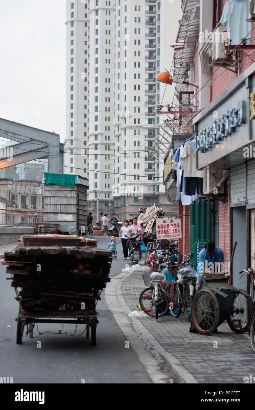 China shanghai street scenes in hi-res stock photography and images - Alamy