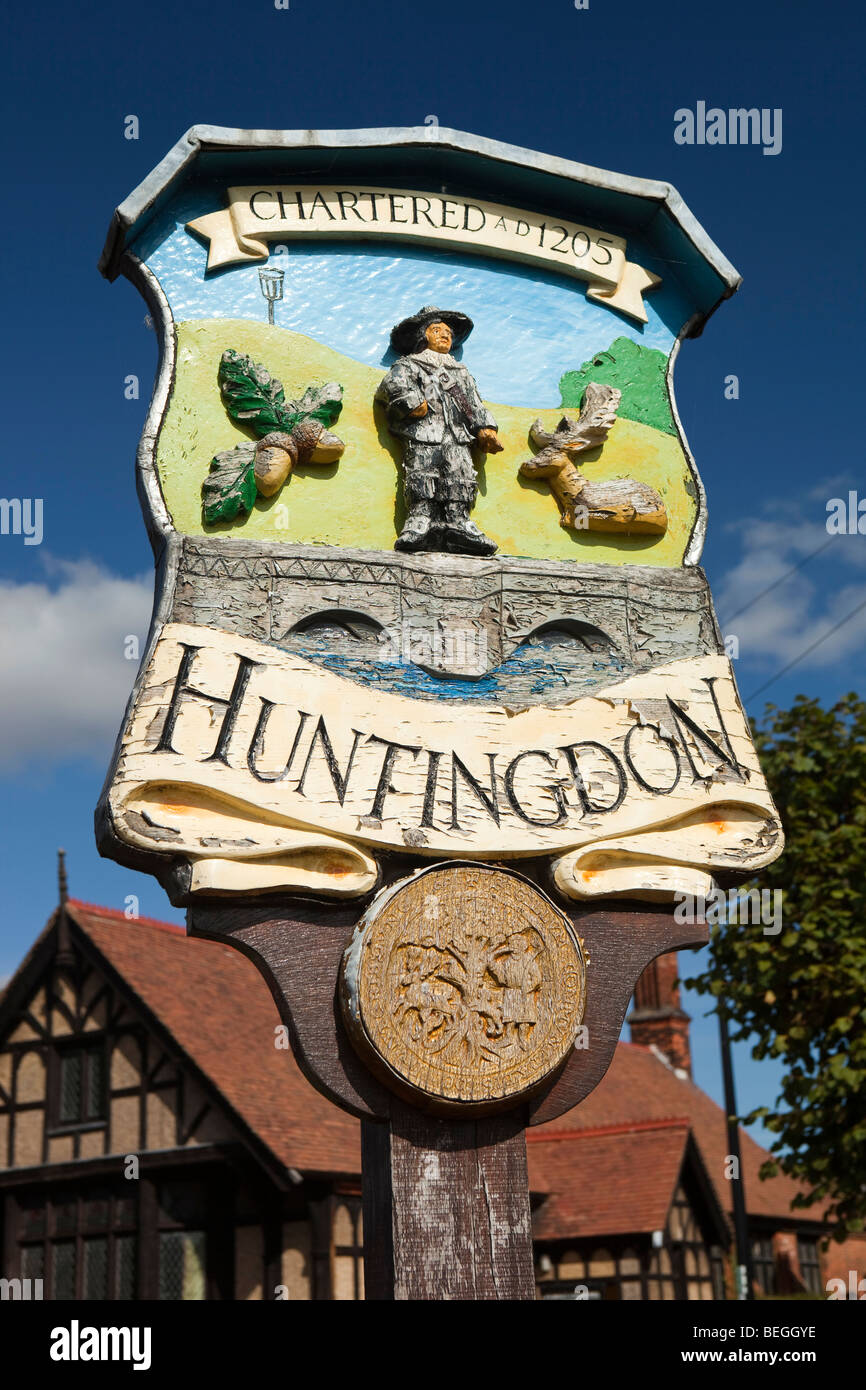 England, Cambridgeshire, Huntingdon, town sign, showing Oliver Cromwell ...