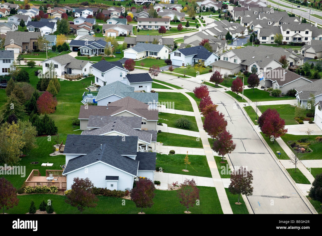 Suburban life aerial photo hi-res stock photography and images - Alamy