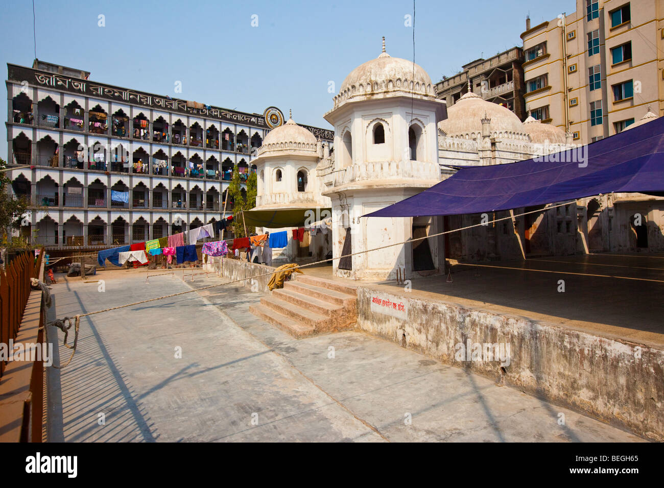 Madrassa dhaka hi-res stock photography and images - Alamy