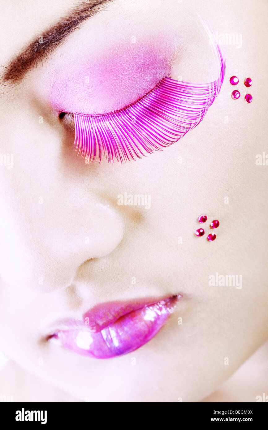 Makeup detail hi-res stock photography and images - Alamy