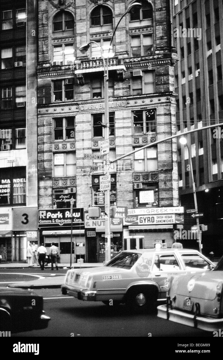 Usa new york 1980 Black and White Stock Photos & Images - Alamy