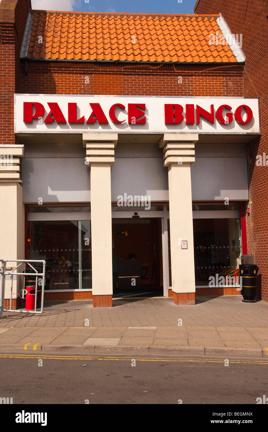 Uk bingo halls hi-res stock photography and images - Alamy