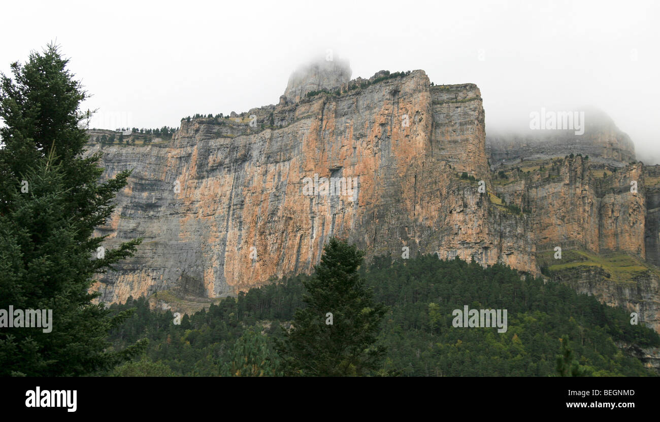 Spain, The Pyrenees Mountains Stock Photo - Alamy