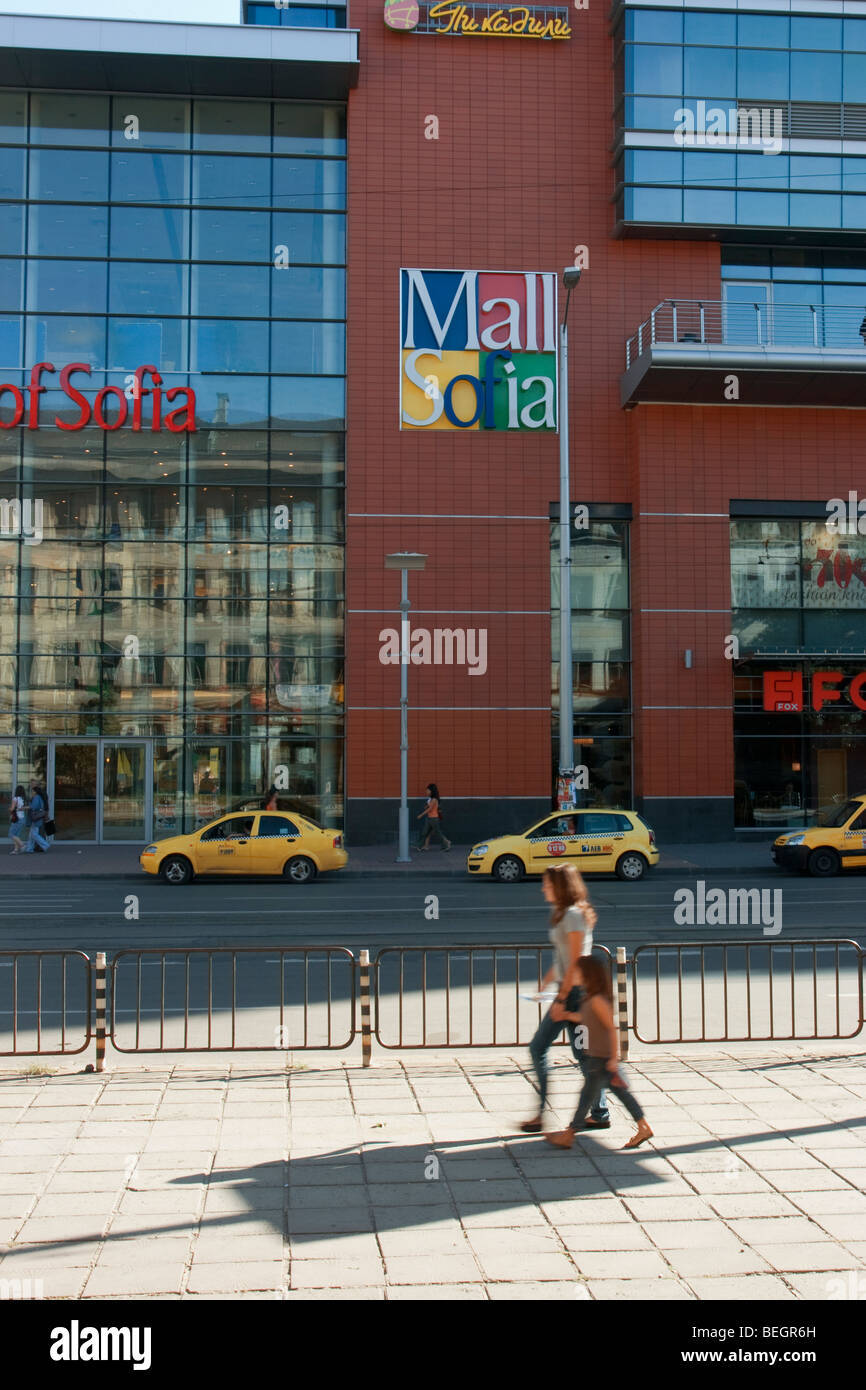 Contemporary architecture, Sofia, the capital of Bulgaria, Mall Stock ...