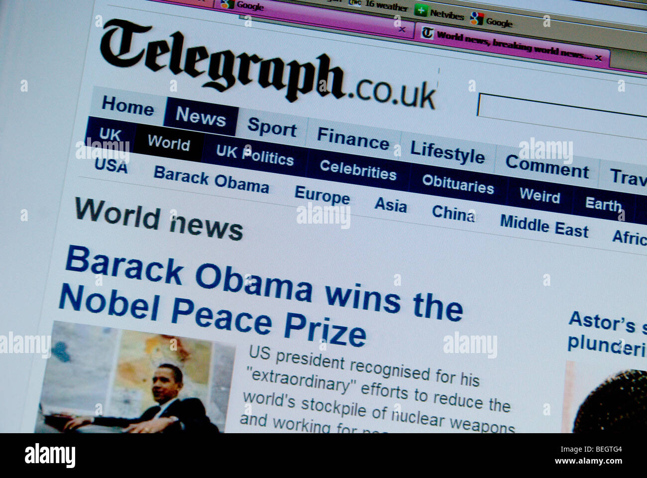 Web newspaper hi-res stock photography and images - Alamy