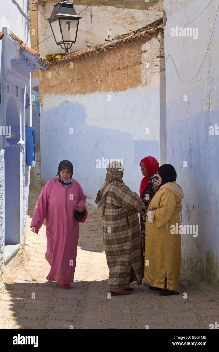 Local women in the Medina of Chefchaouen Morocco Stock Photo - Alamy