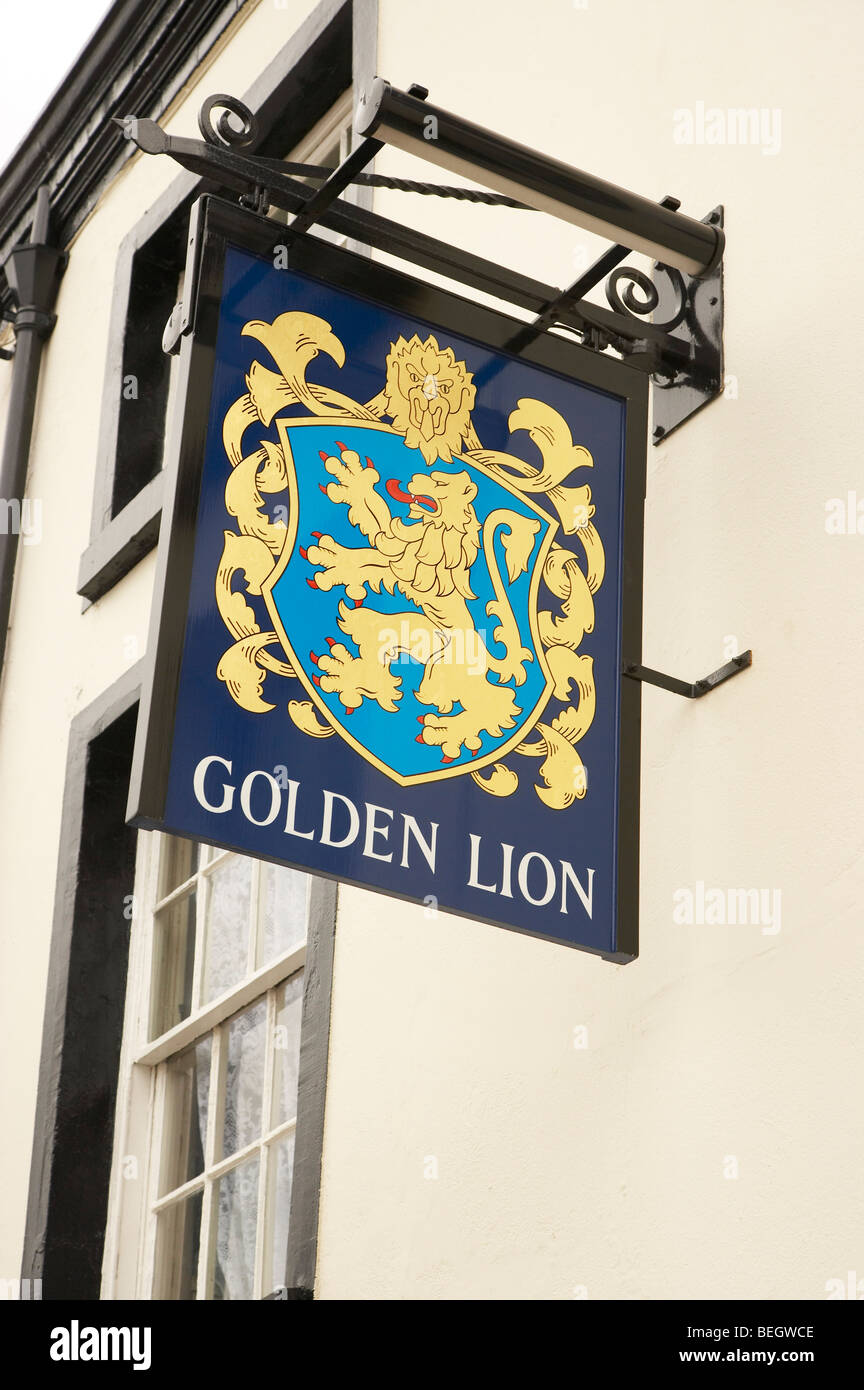 Golden Lion pub sign in Frodsham UK Stock Photo - Alamy