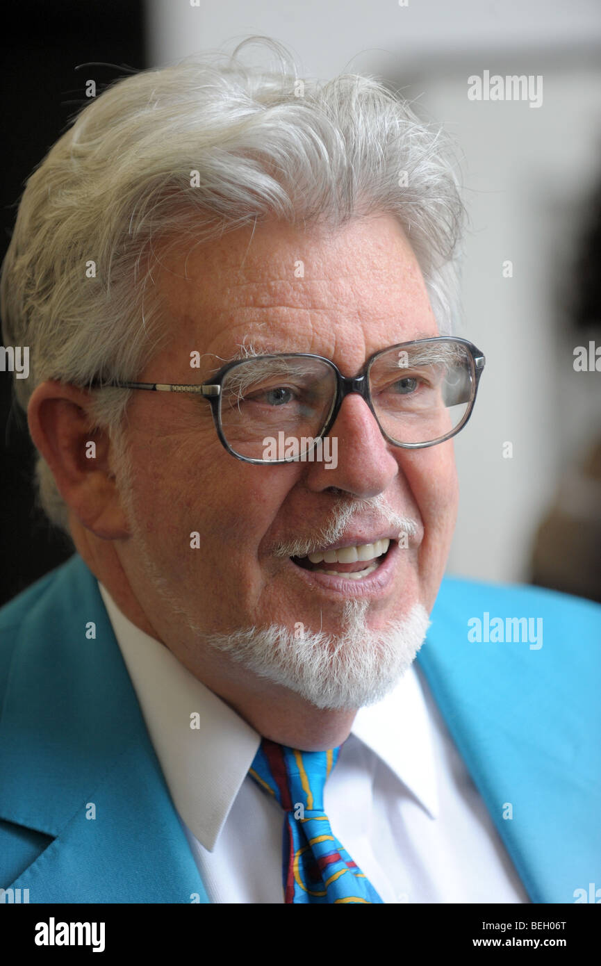 Australian rolf harris hi-res stock photography and images - Alamy